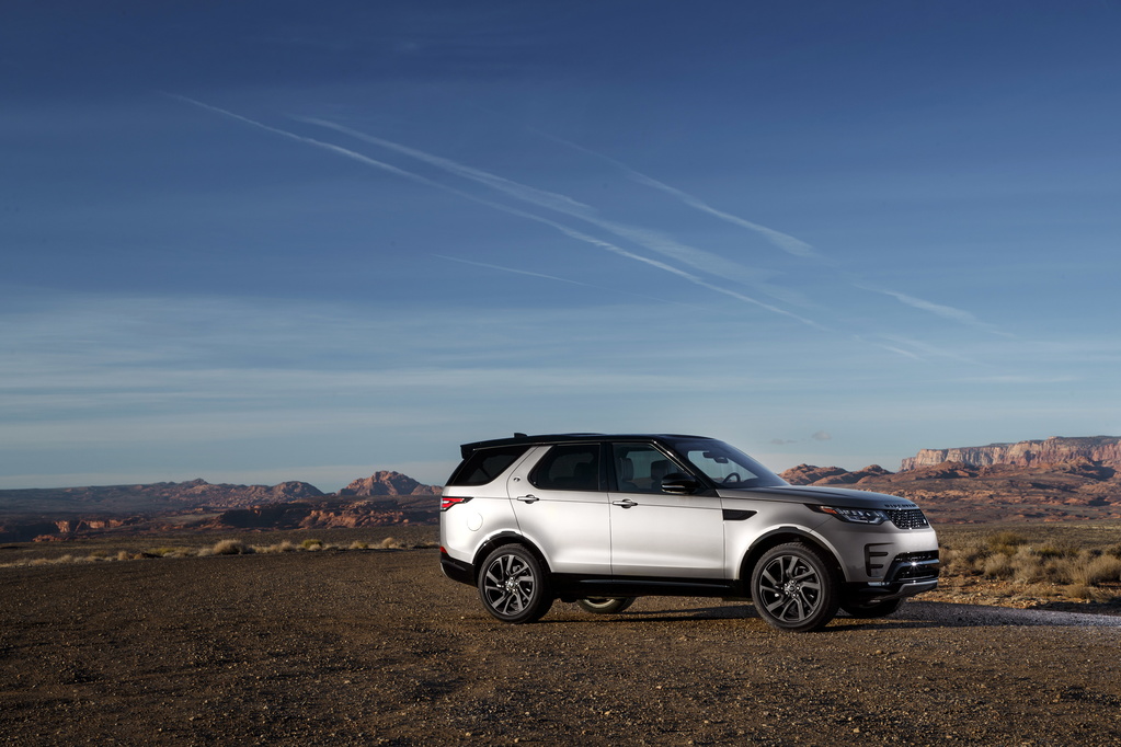 NEW LAND ROVER DISCOVERY - SILICON SILVER | Land Rover Media Newsroom