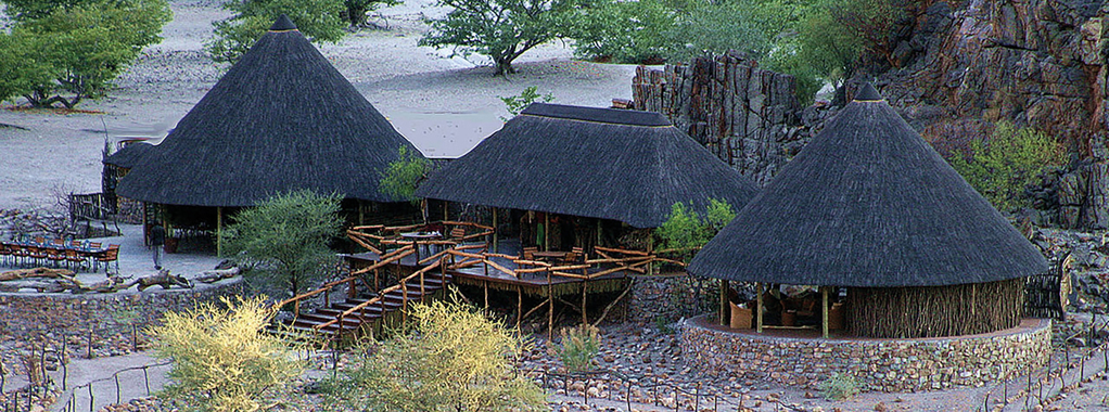 The Ultimate Driving Adventure in Utah and Namibia with Land Rover ...