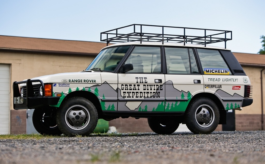 RECREATING HISTORY - THE RESTORATION OF A RANGE ROVER CLASSIC FOR THE ...