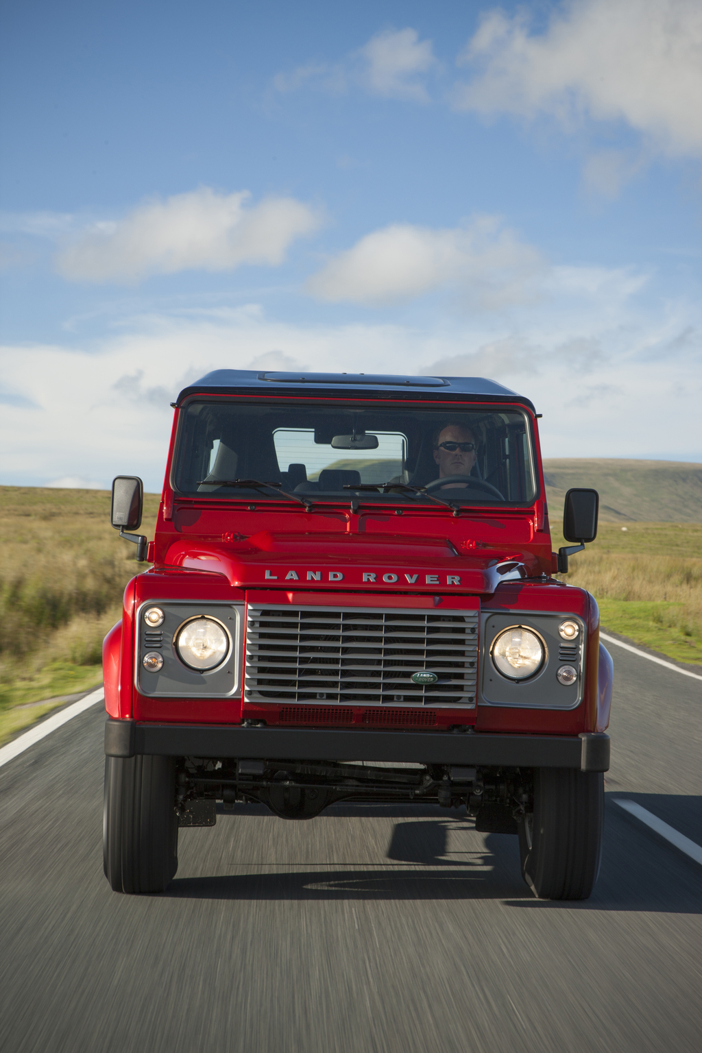 Strengthening The Appeal Of The Iconic Land Rover Defender | Land Rover ...