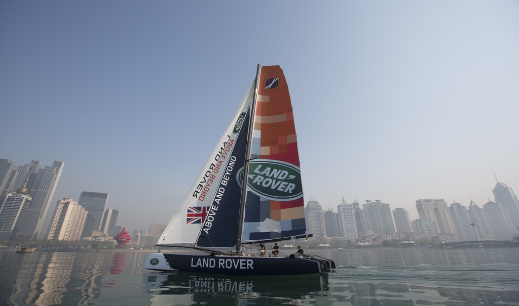 Land Rover's Extreme 40 Race Catamaran Takes To The Water In Qingdao ...