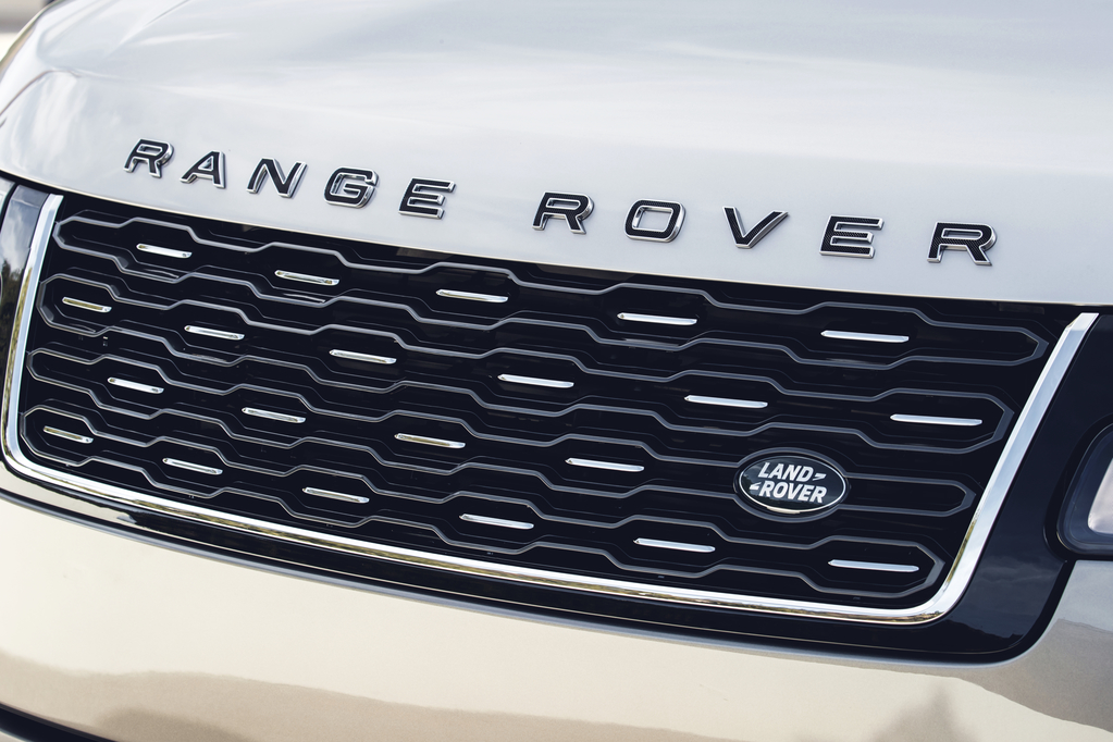 VOYAGER EN PREMIÈRE CLASSE AVEC LE RANGE ROVER SVAutobiography | Land ...