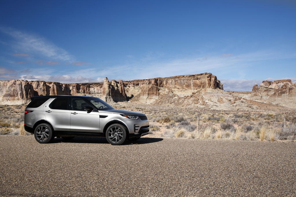 NEW LAND ROVER DISCOVERY - SILICON SILVER | Land Rover Media Newsroom