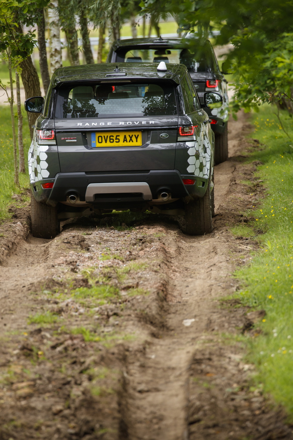 JAGUAR LAND ROVER DEMONSTRATES ALL-TERRAIN SELF-DRIVING TECHNOLOGY ...