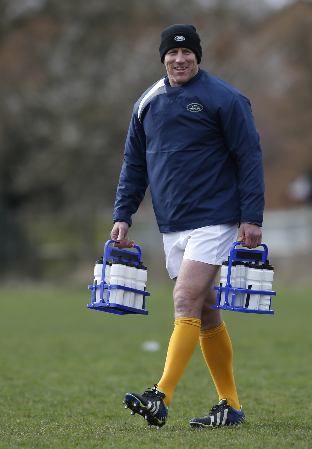 World’s Greatest Players Join Land Rover To Lend A Hand To The World’s ...