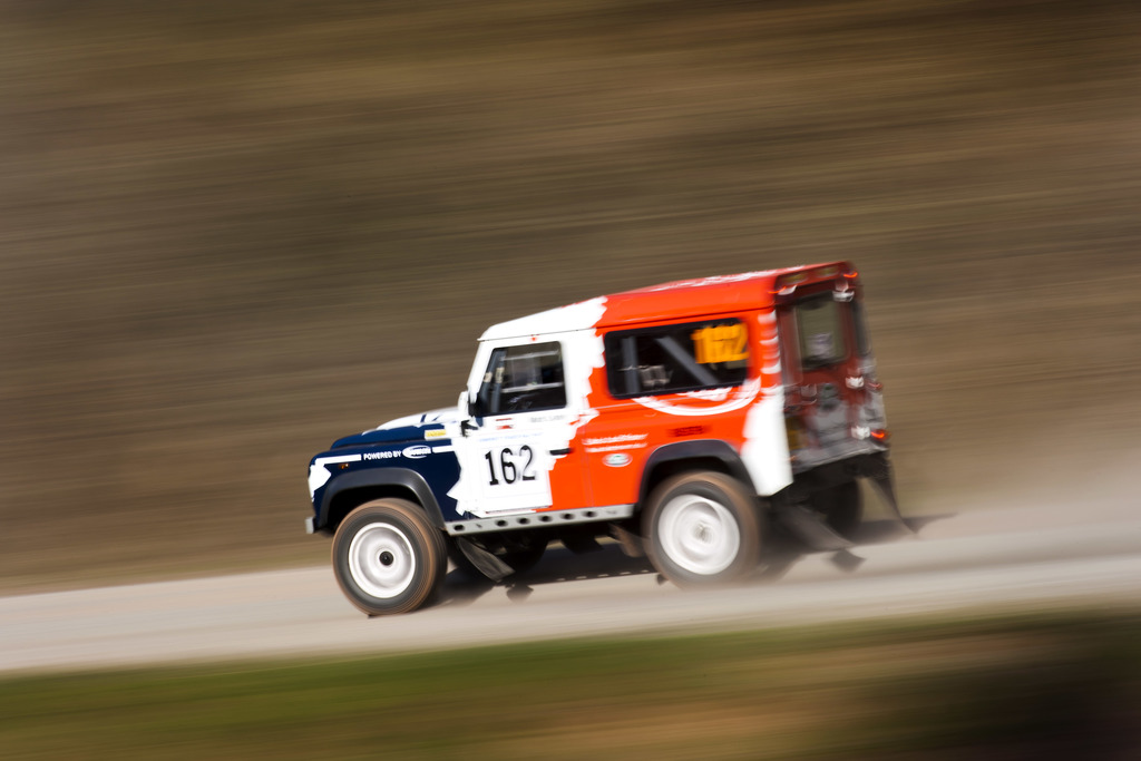 Encouraging Start to 2015 Defender Challenge with Edd Cobley Leading ...