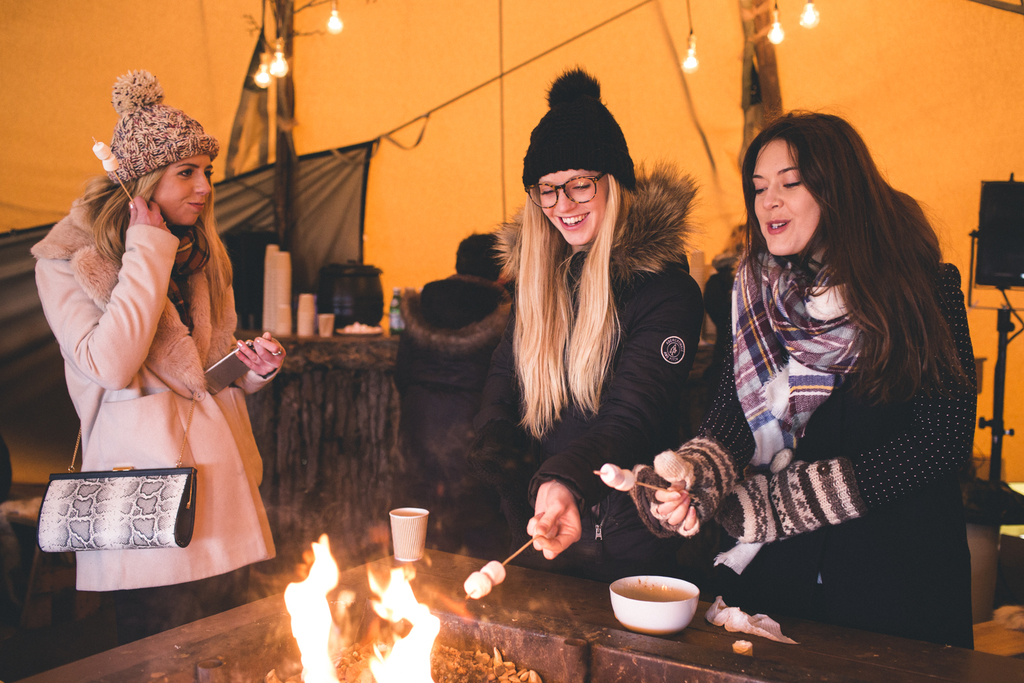 Land Rover Celebrates Hibernot With Great British Winter BBQ | Land ...