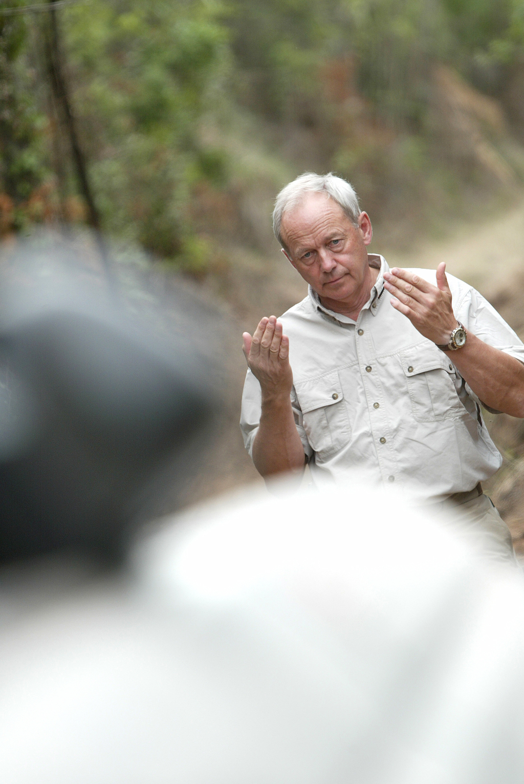 Land Rover Legend Roger Crathorne ‘Heads For The Hills’ After 50 Years ...