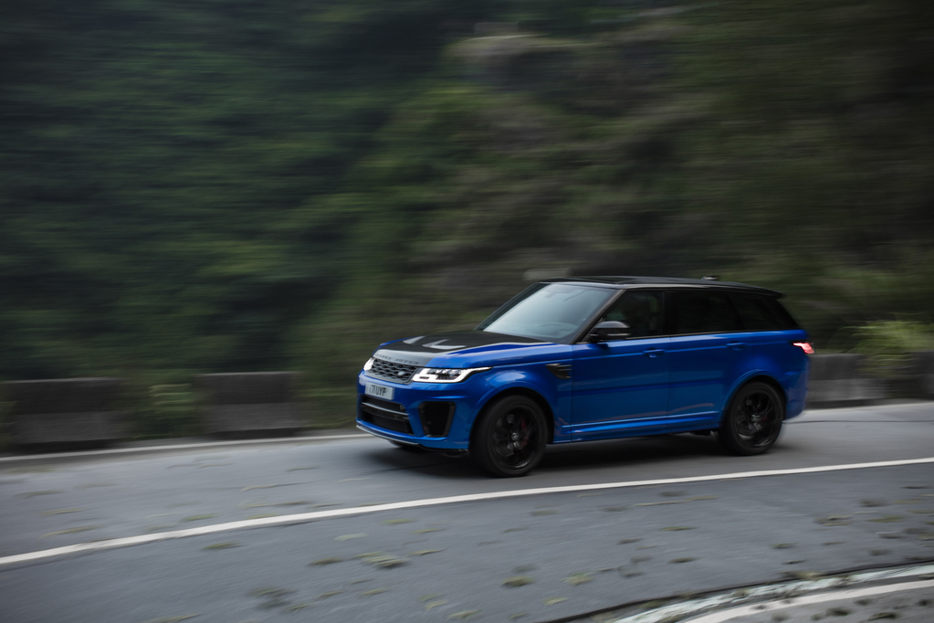 SUPERCAR BEATER: RANGE ROVER SPORT SVR SETS TIANMEN ROAD RECORD | Land ...