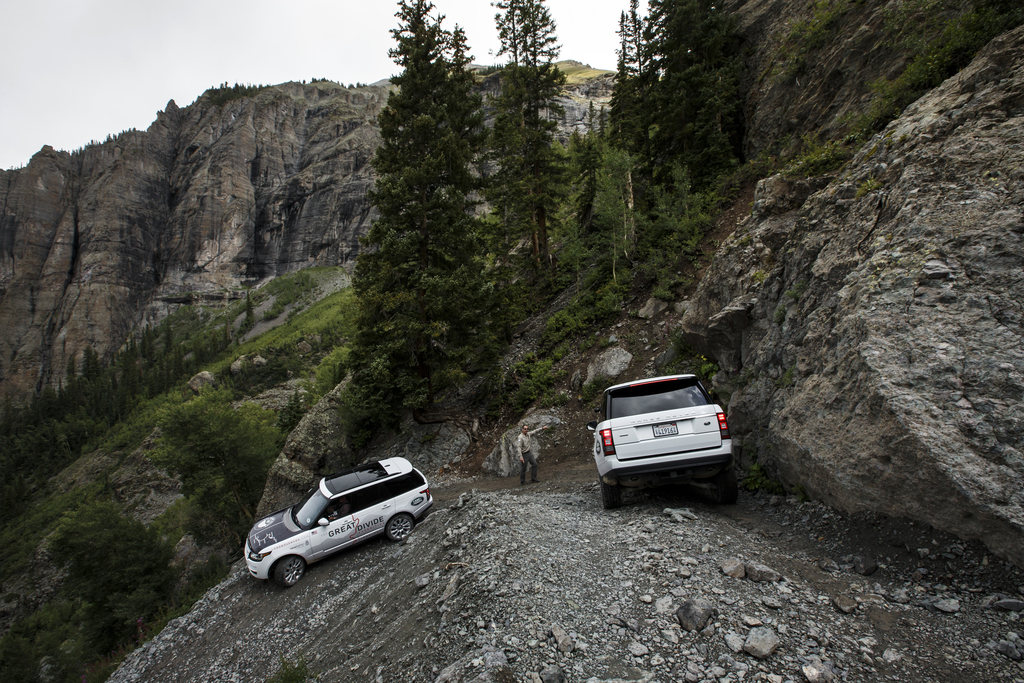 Range Rover Demonstrates All-Terrain Supremacy on 25th Anniversary ...