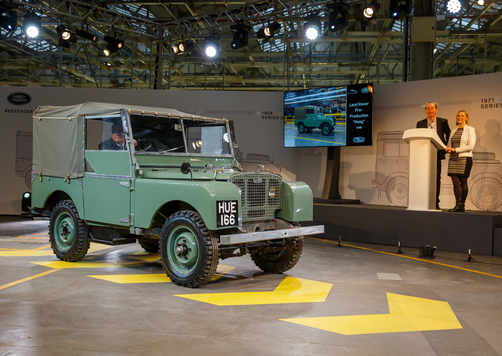 Celebrating The Legend - Last of the Current Land Rover Defenders is ...