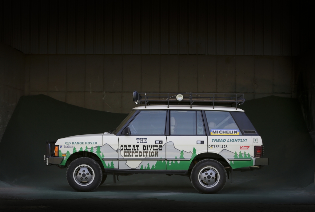 TWENTY-FIVE YEARS ON: LAND ROVER GOES BACK TO THE GREAT DIVIDE | Land ...