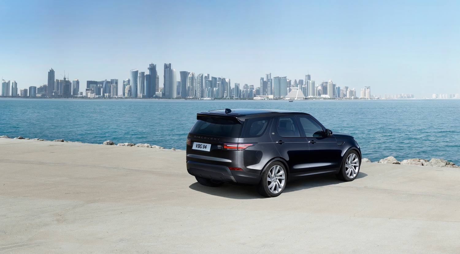 LAND ROVER REVEALS NEW DISCOVERY | Land Rover Media Newsroom
