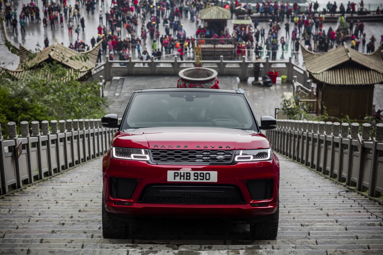RANGE ROVER SPORT PHEV IS FIRST SUV TO CLIMB TO HEAVEN’S GATE | Land ...