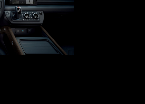 OVERVIEW: INTRODUCING THE NEW LAND ROVER DEFENDER | Land Rover Media ...