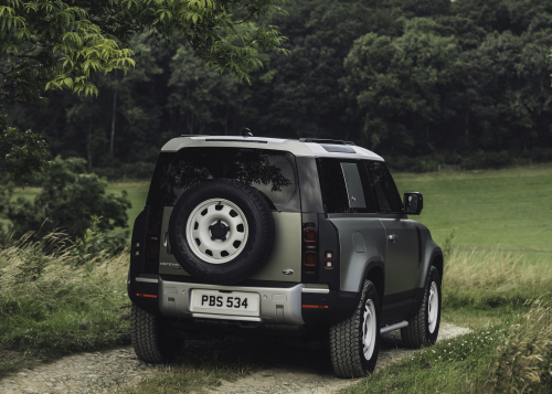 NEW LAND ROVER DEFENDER 90 GOES ON SALE FOLLOWING UNPRECEDENTED DEMAND ...