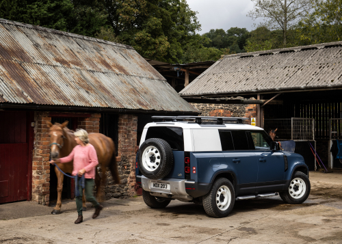 LAND ROVER DEFENDER HARD TOP: MOST RUGGED AND DURABLE COMMERCIAL ...