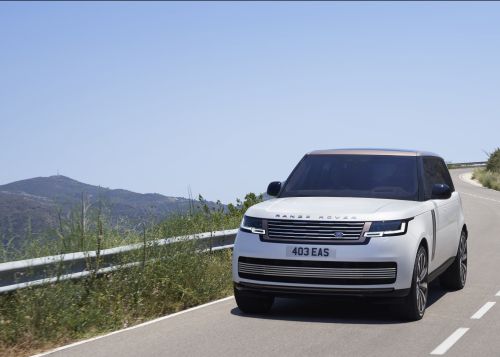 ORDERS OPEN FOR FLAGSHIP SV MODEL | Land Rover Media Newsroom