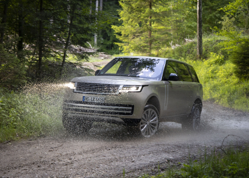 Der neue Range Rover - Batumi Gold/First Edition D350 | Land Rover ...