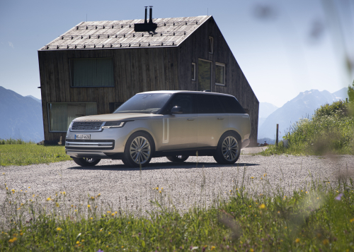 Der neue Range Rover - Batumi Gold/First Edition D350 | Land Rover ...