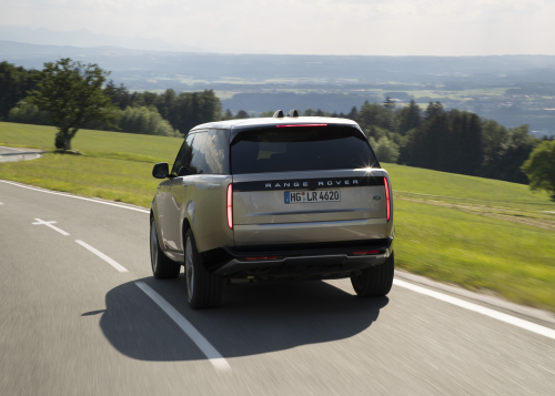 Der neue Range Rover - Batumi Gold/First Edition D350 | Land Rover ...
