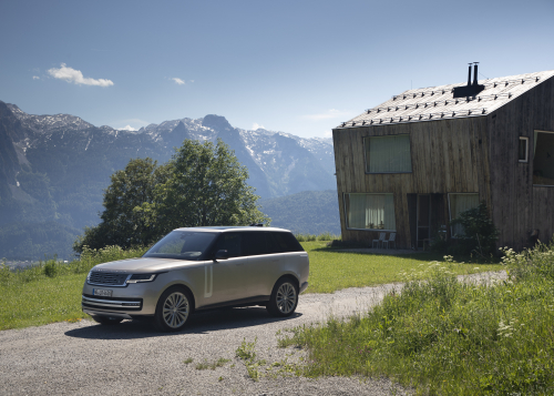 Der neue Range Rover - Batumi Gold/First Edition D350 | Land Rover ...