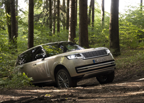 Der neue Range Rover - Batumi Gold/First Edition D350 | Land Rover ...