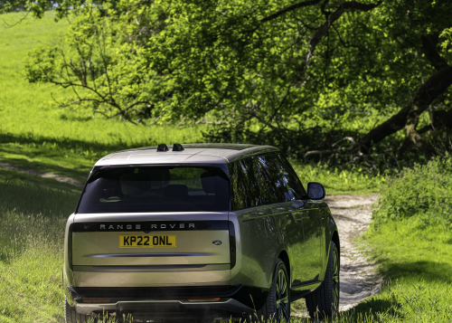 New Range Rover - Batumi Gold | Land Rover Media Newsroom