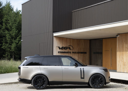 Der neue Range Rover - Sunset Gold/First Edition P530 | Land Rover ...