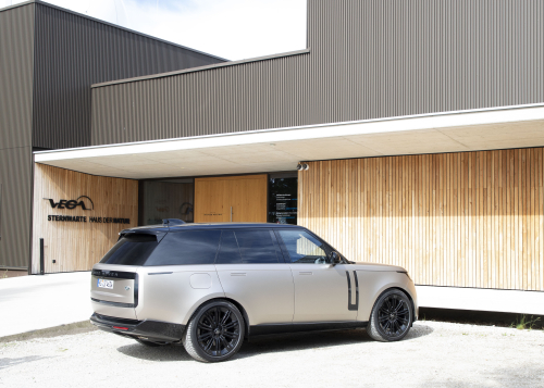 Der neue Range Rover - Sunset Gold/First Edition P530 | Land Rover ...