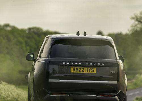 New Range Rover - Charente Grey | Land Rover Media Newsroom