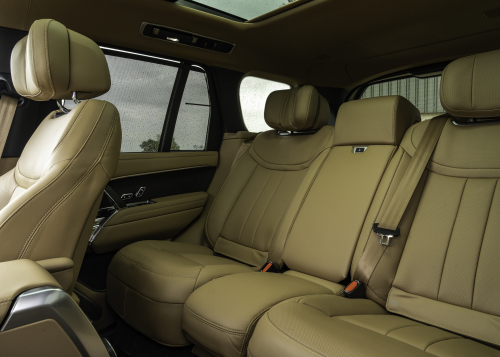 New Range Rover - Charente Grey | Land Rover Media Newsroom