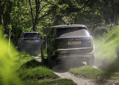 New Range Rover - Charente Grey | Land Rover Media Newsroom