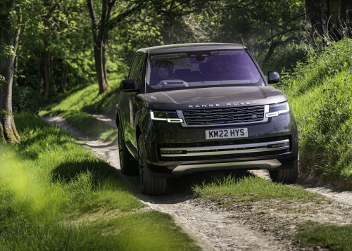 New Range Rover - Charente Grey | Land Rover Media Newsroom