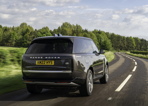 New Range Rover - Charente Grey | Land Rover Media Newsroom