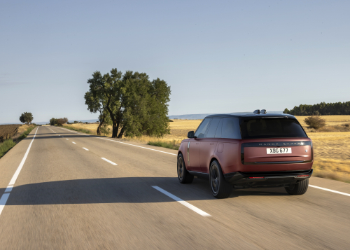 RANGE ROVER SV ELECTRIC HYBRID (SWB) | Land Rover Media Newsroom