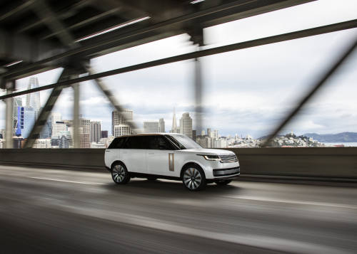 JLR TO INVEST £15 BILLION OVER NEXT FIVE YEARS AS ITS MODERN LUXURY ...