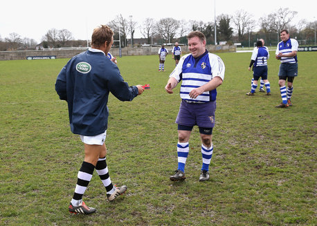 World’s Greatest Players Join Land Rover To Lend A Hand To The World’s ...